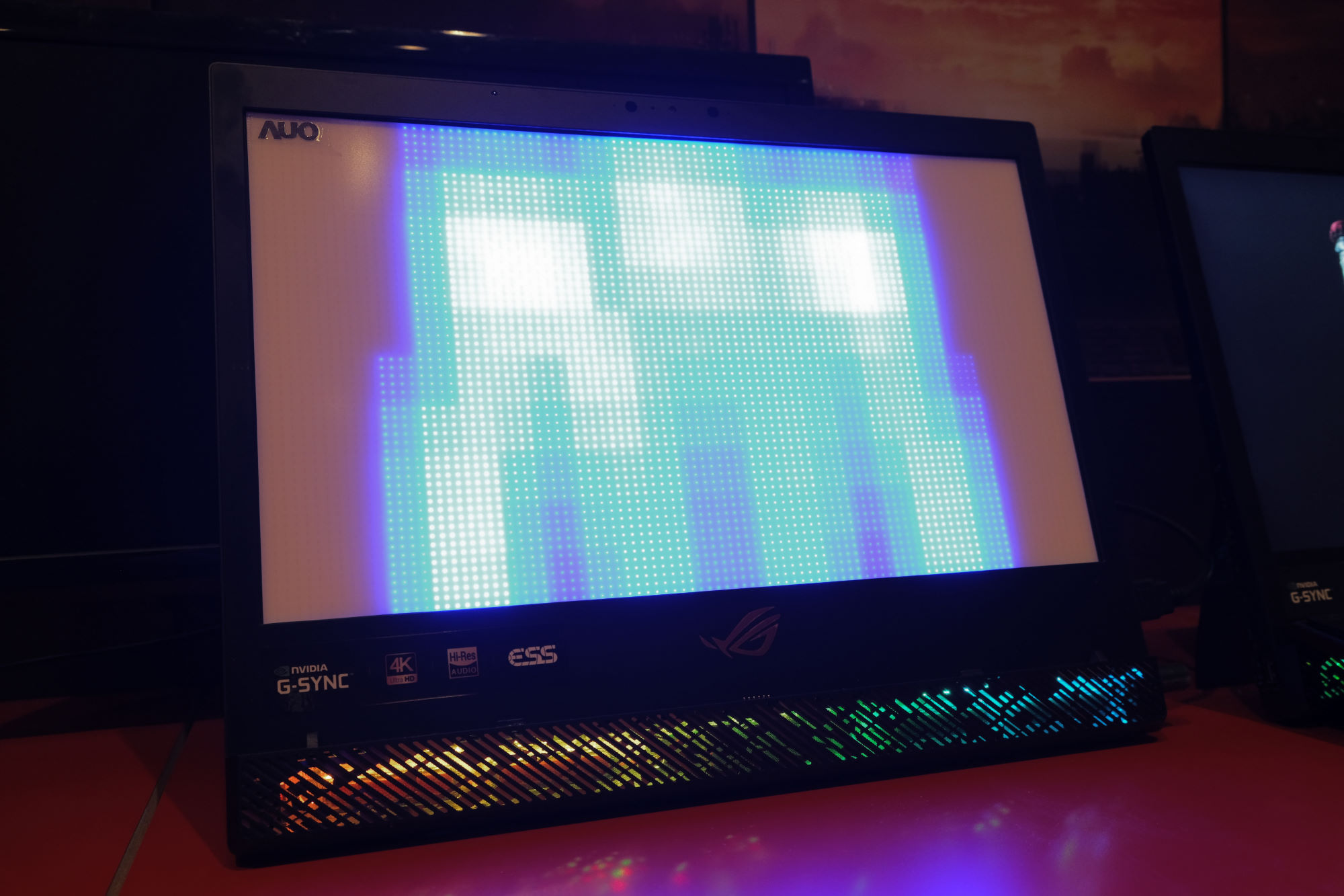 ASUS and ROG extend display leadership for creators and gamers at CES 2020