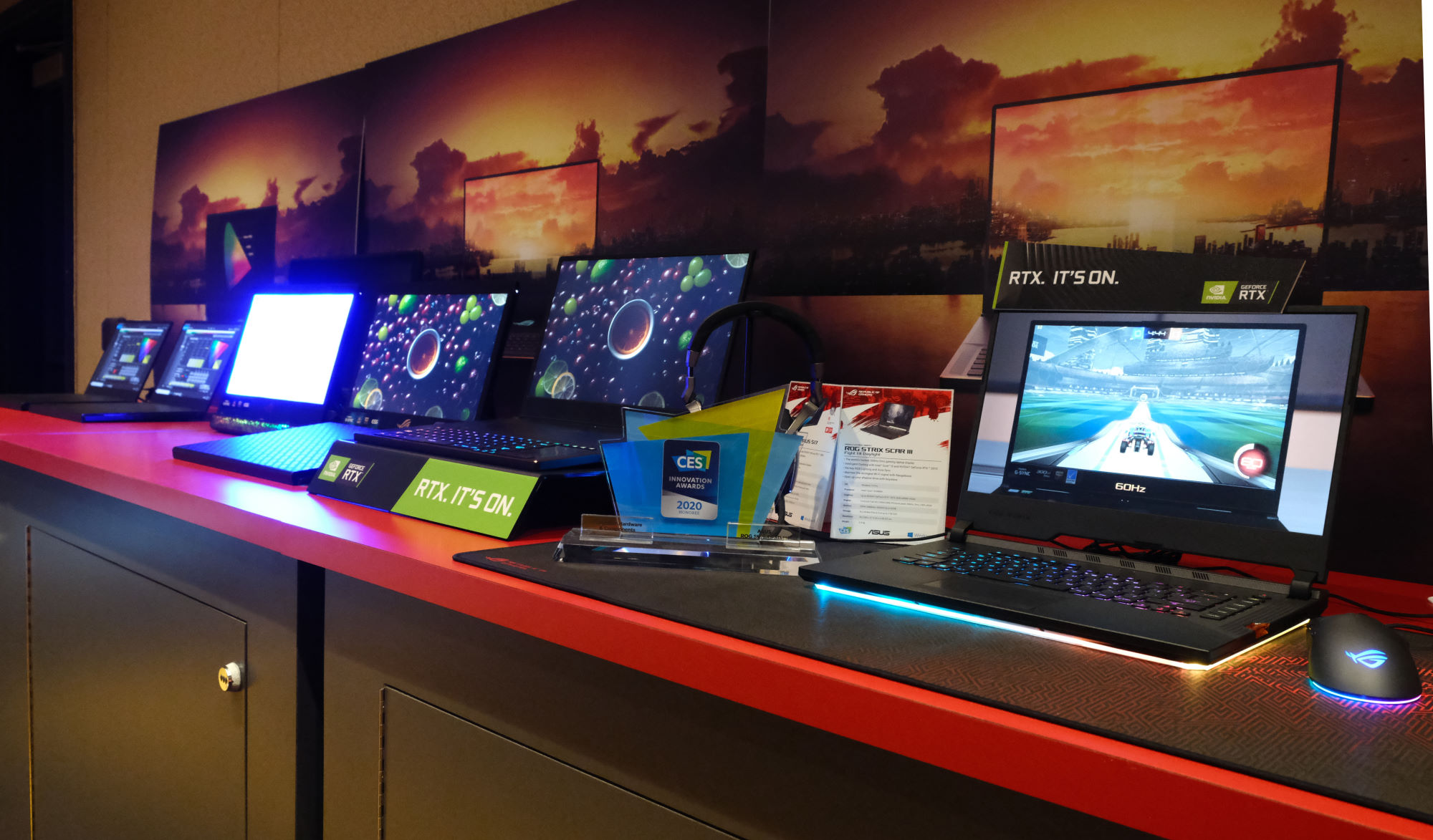 ASUS and ROG extend display leadership for creators and gamers at CES 2020